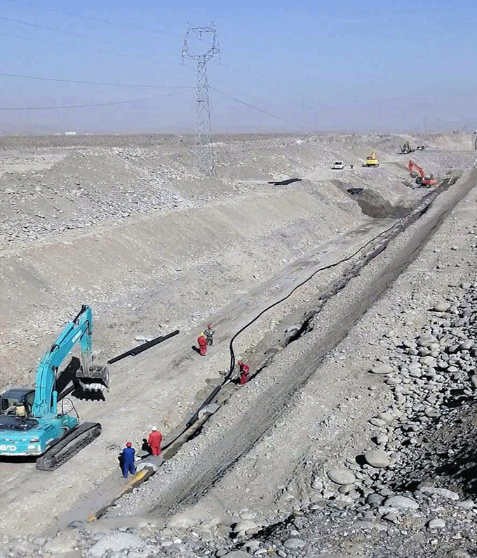 Bonding Solid Wall Continuous Composite Pipe for Oil and Gas Fields ...